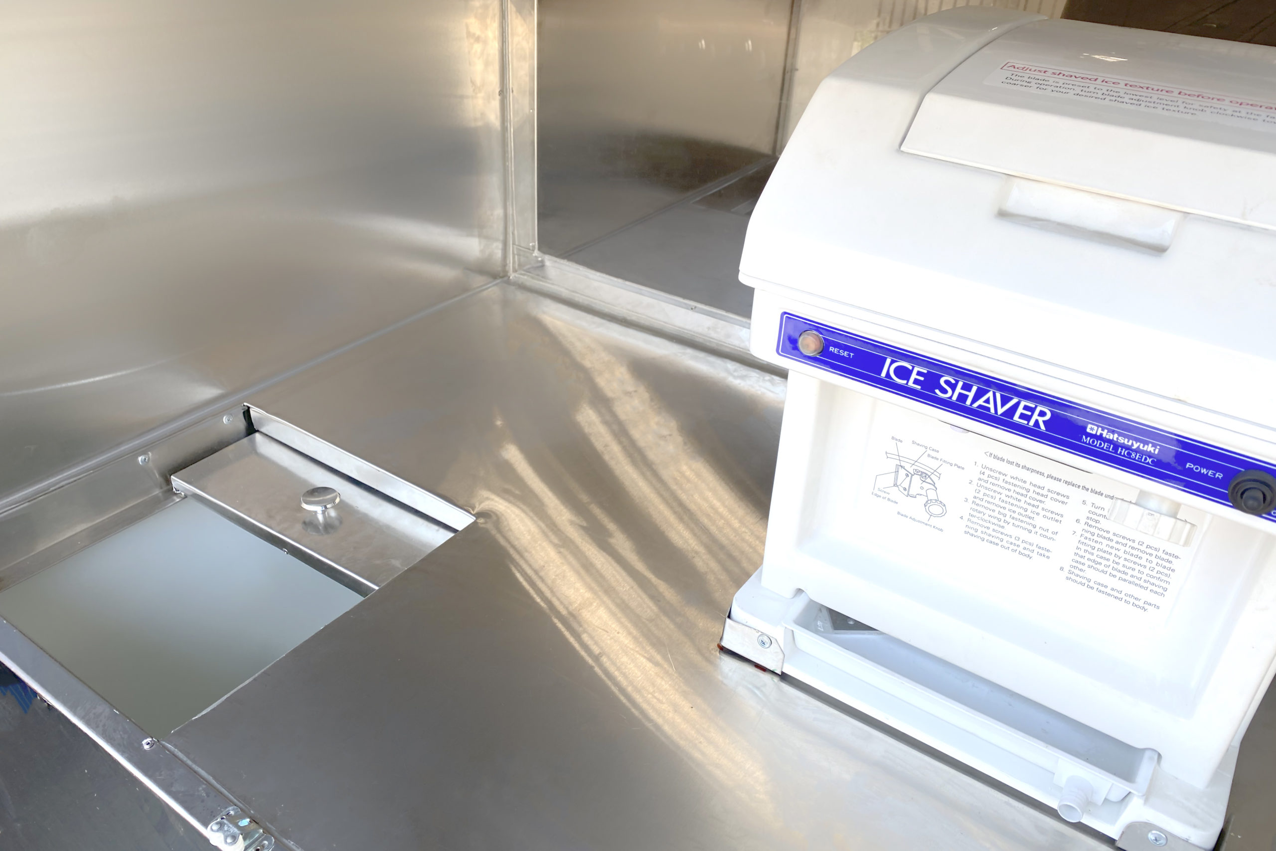 shaved ice machine - Kareem Carts Commissary & Manufacturing, Co.